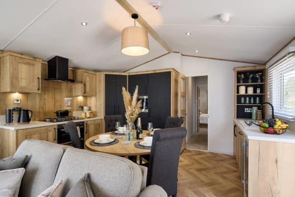 Lakeside Collection - Pinewoods